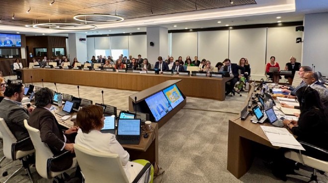 OPS aborda los desafíos del Plan Estratégico para mejorar la salud en la región de las Américas